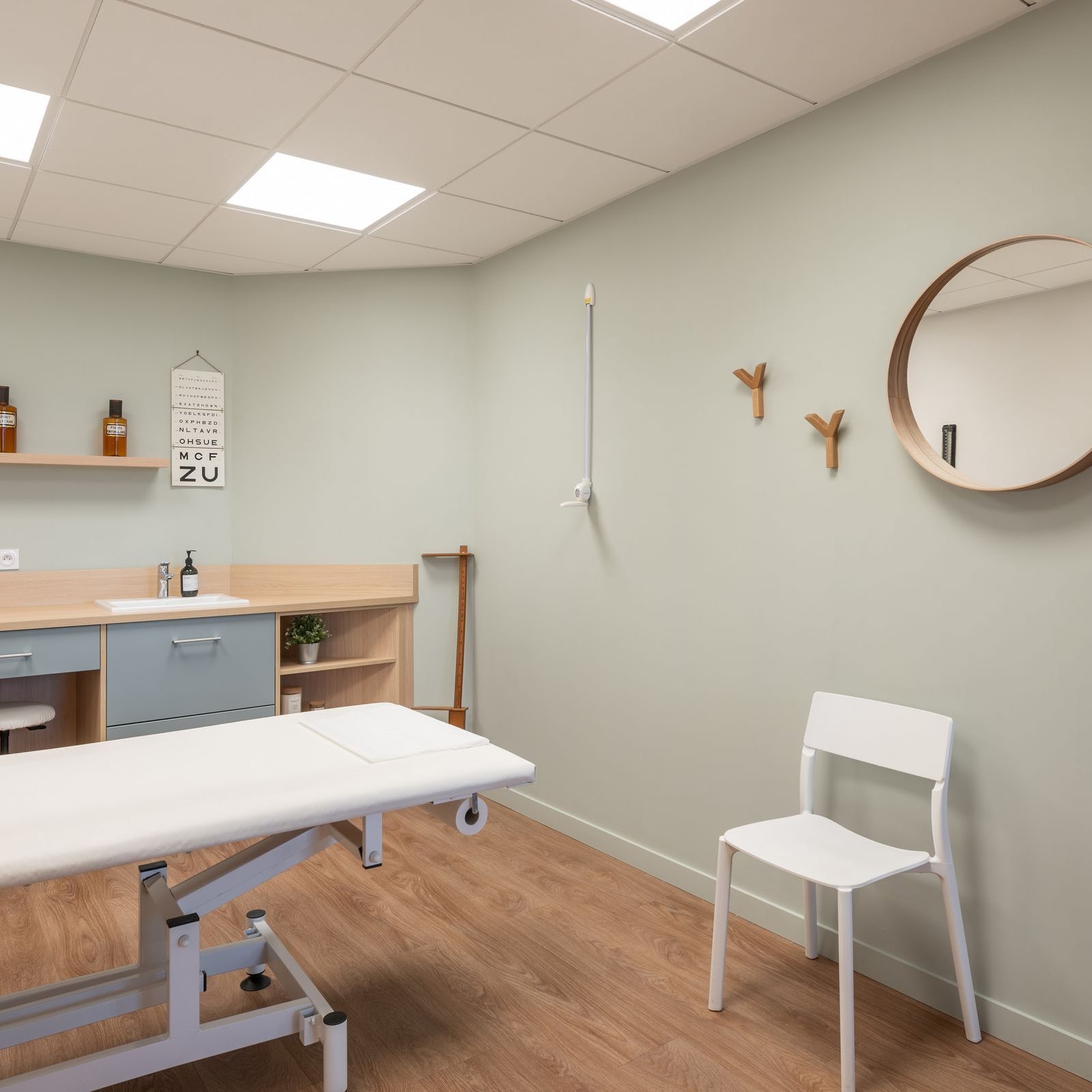 Aménagement d'un cabinet médical à Saint-Just-Saint-Rambert